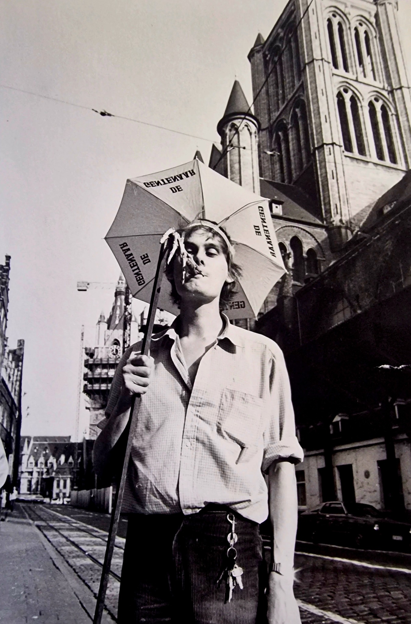 VOLK – Smoelen van begin de jaren ’80 – persblog.be